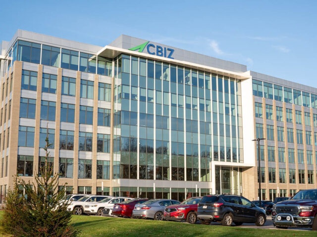 CBIZ Headquarters Redefines Rockside Corridor - Vocon